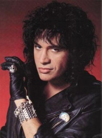 Gene Simmons had a tough transition out of makeup.