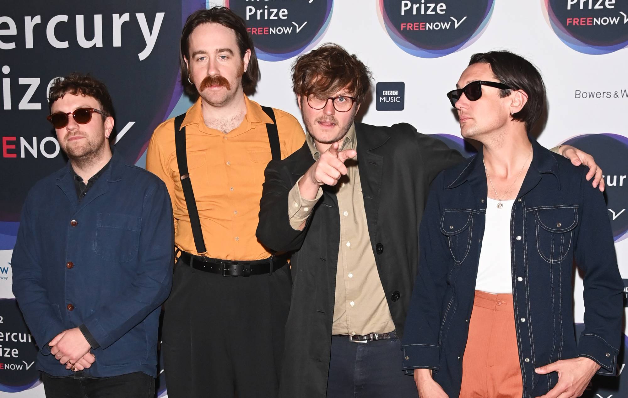 Yard Act habla de la reunión con Beck y de cuándo esperar su "complejo ...