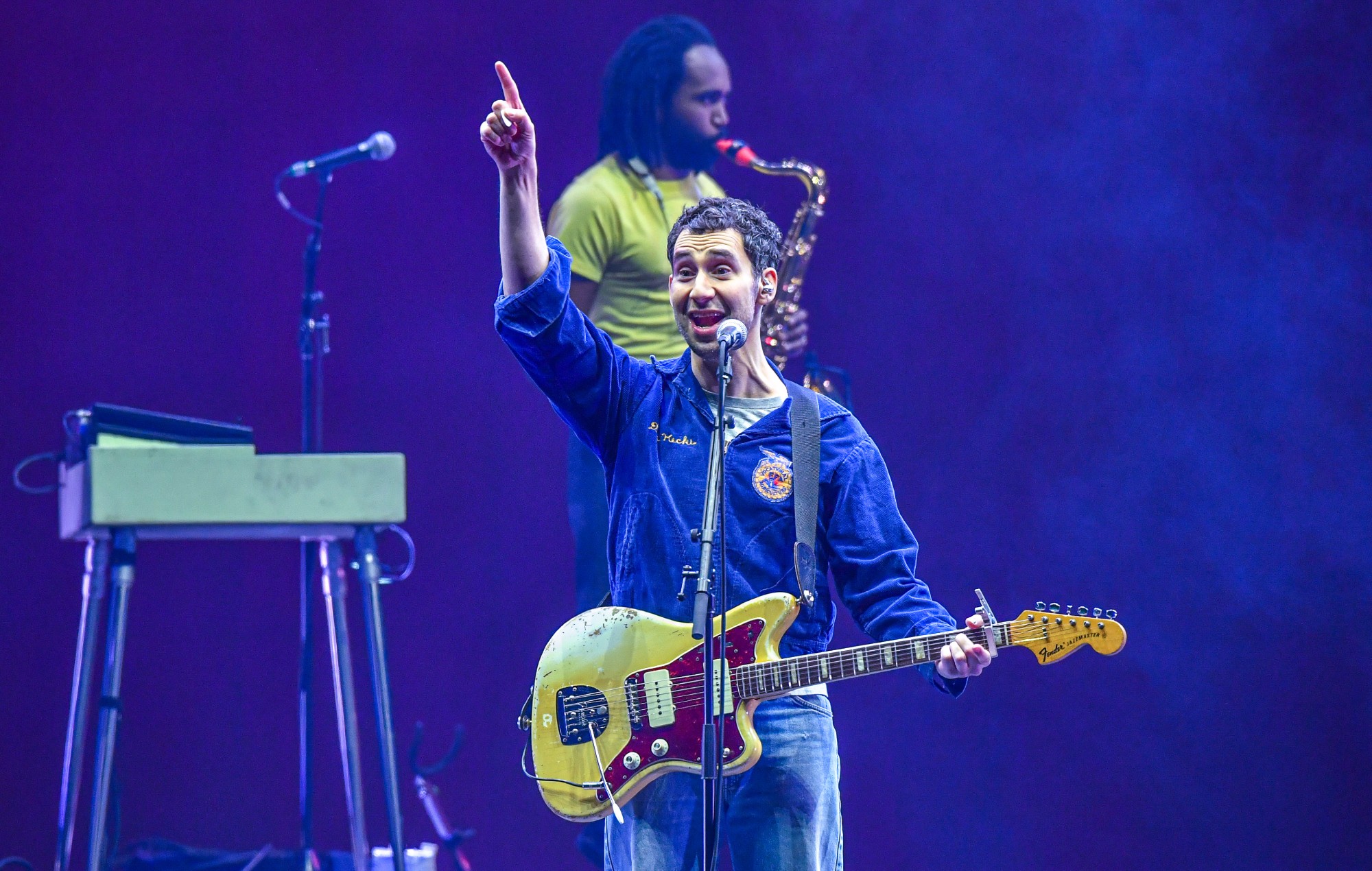Bleachers encabezará Barn On The Farm como una de las dos únicas fechas ...