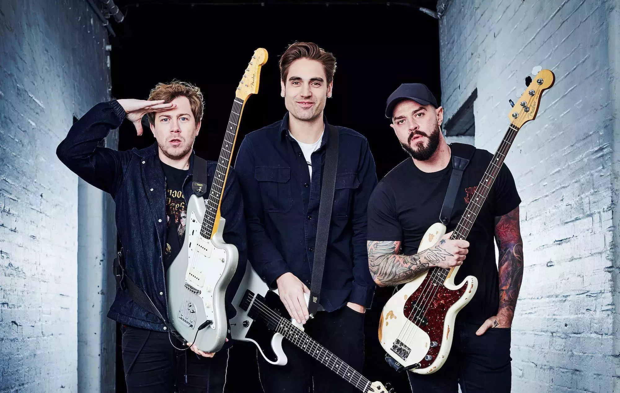 Busted se alía con Hanson para una nueva versión de 'MMMBop | Cultture