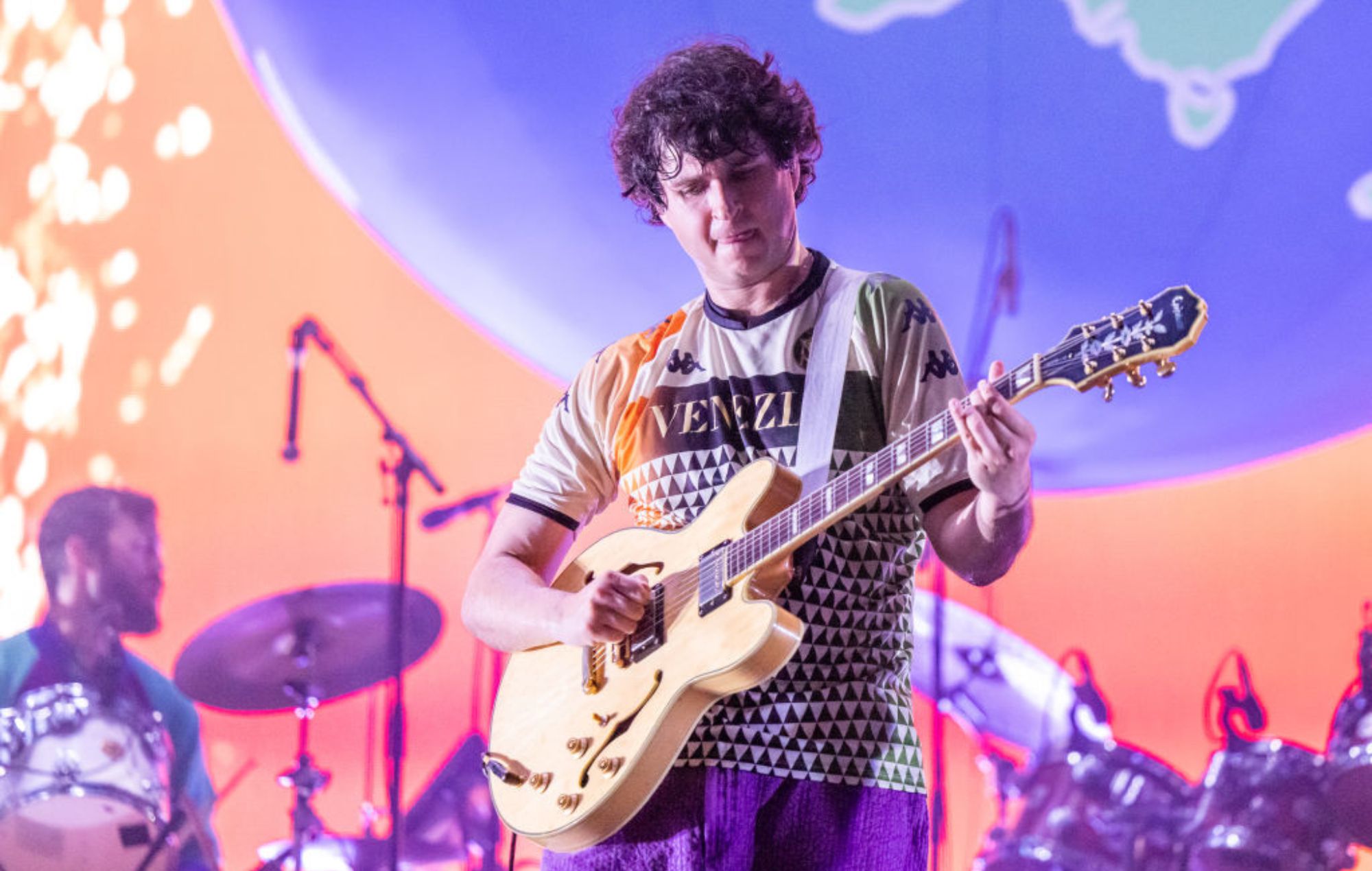 Descubre los nuevos y atrevidos singles de Vampire Weekend: "Capricorn ...