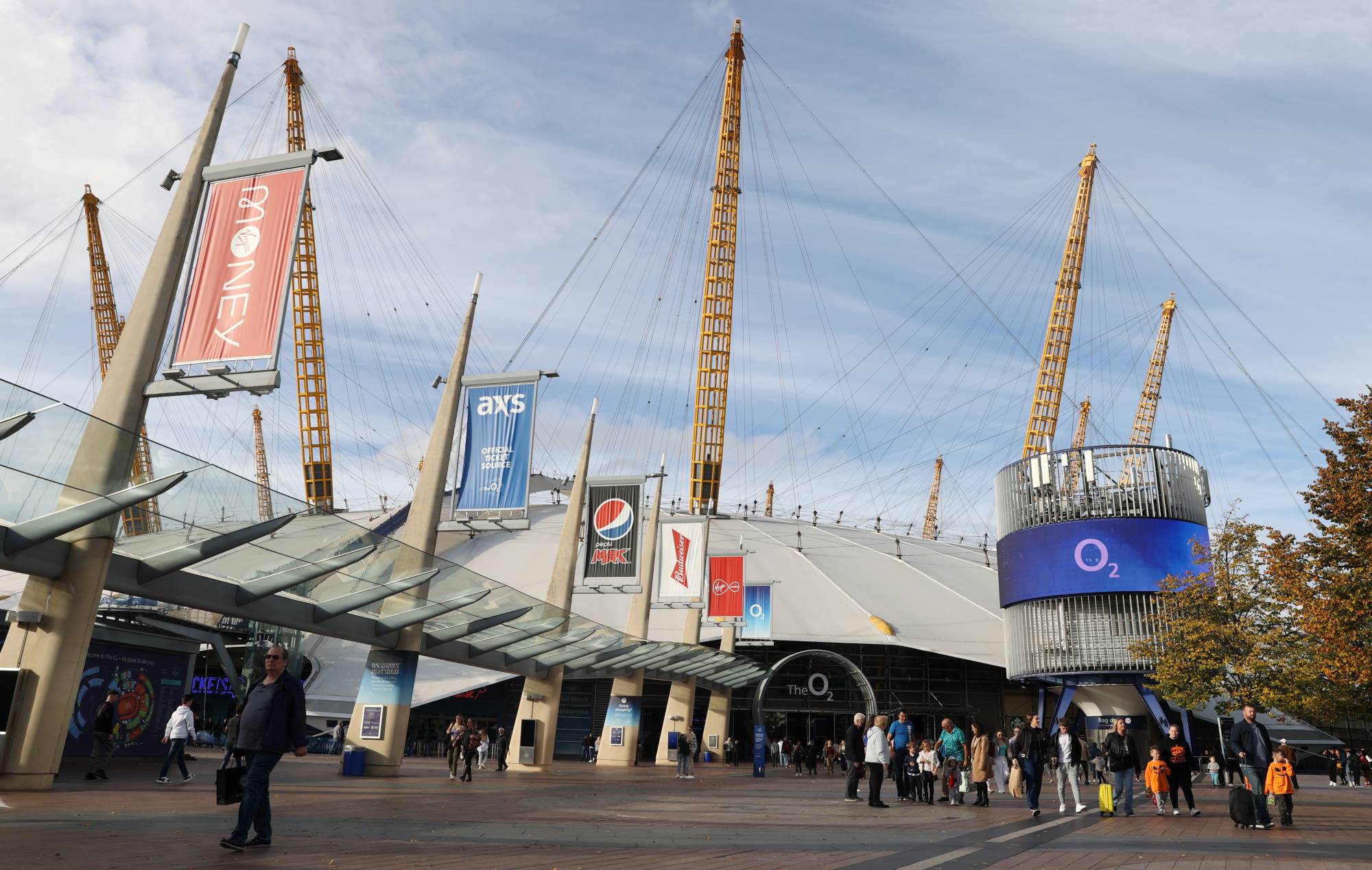 El O2 Arena de Londres se disculpa por negar la entrada a un hombre con ...